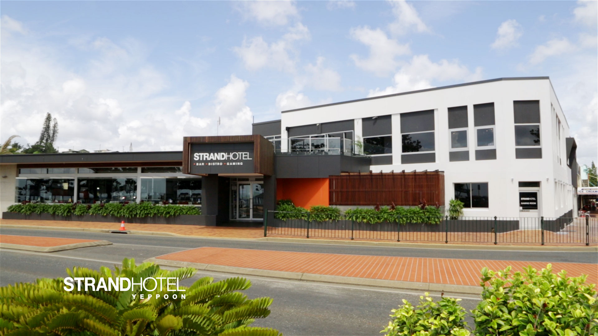 The Strand Hotel Yeppoon | The Pushworth Group